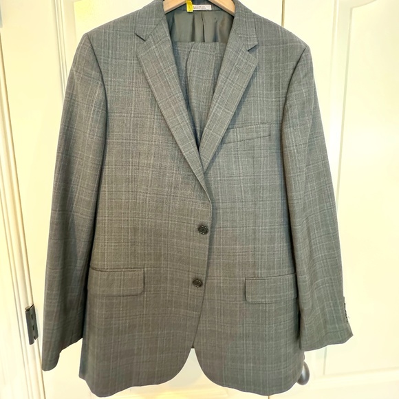 Hickey Freeman | Suits & Blazers | Hickey Freeman Gray Suit 42l | Poshmark